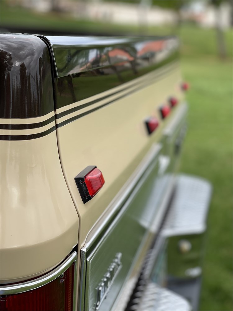 1985 Chevrolet C30 Dually available for Auction | AutoHunter.com | 10423273