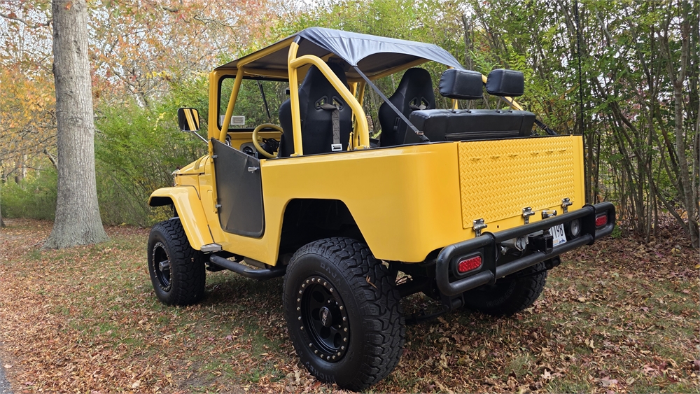 1967 TOYOTA LAND CRUISER FJ40 CUSTOM 4WD available for Auction ...