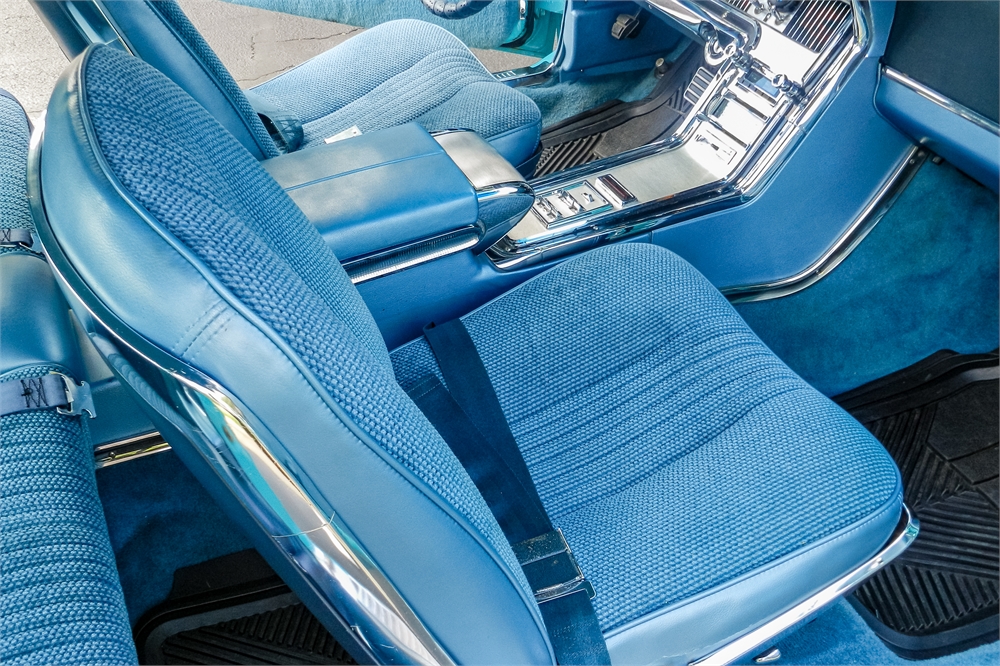 1964 FORD THUNDERBIRD COUPE available for Auction | AutoHunter.com ...