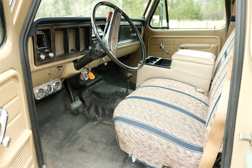 1975 Ford F100 Ranger XLT available for Auction | AutoHunter.com | 20136912