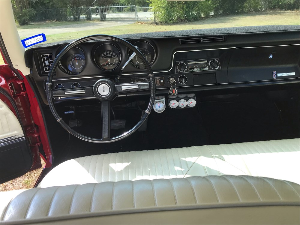 1968 Oldsmobile Cutlass S available for Auction | AutoHunter.com | 10671077