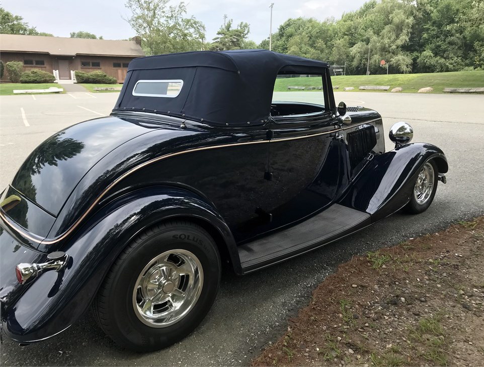 1933 Ford Model B Cabriolet available for Auction | AutoHunter.com ...