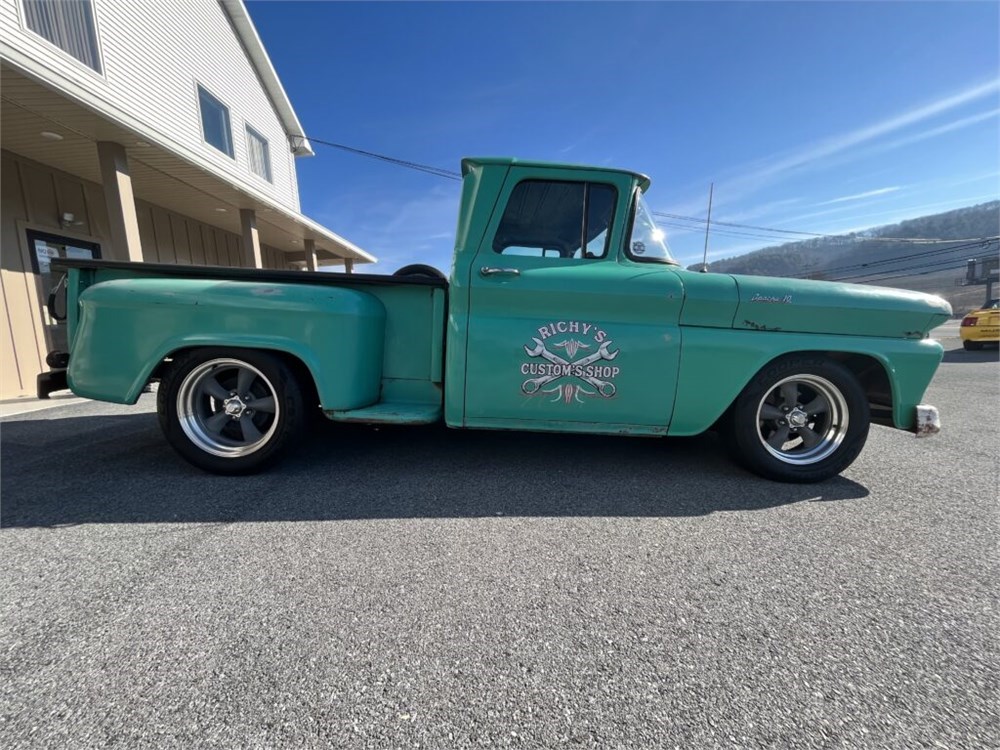 1961 Chevrolet Apache available for Auction | AutoHunter.com | 34471916